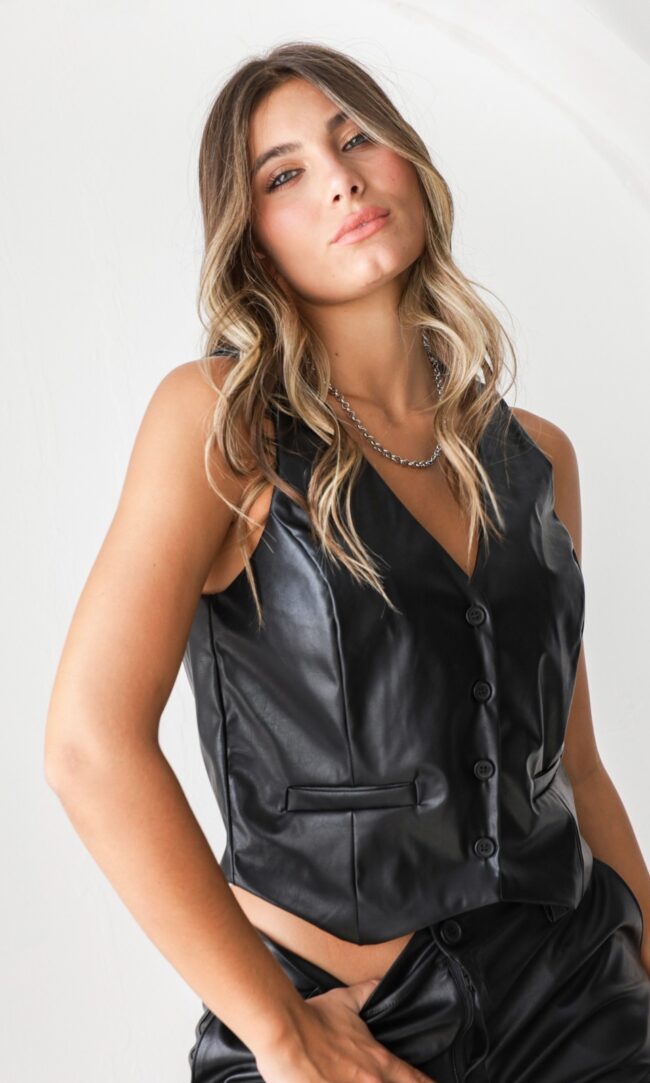 KLEER – Indumentaria Mayorista